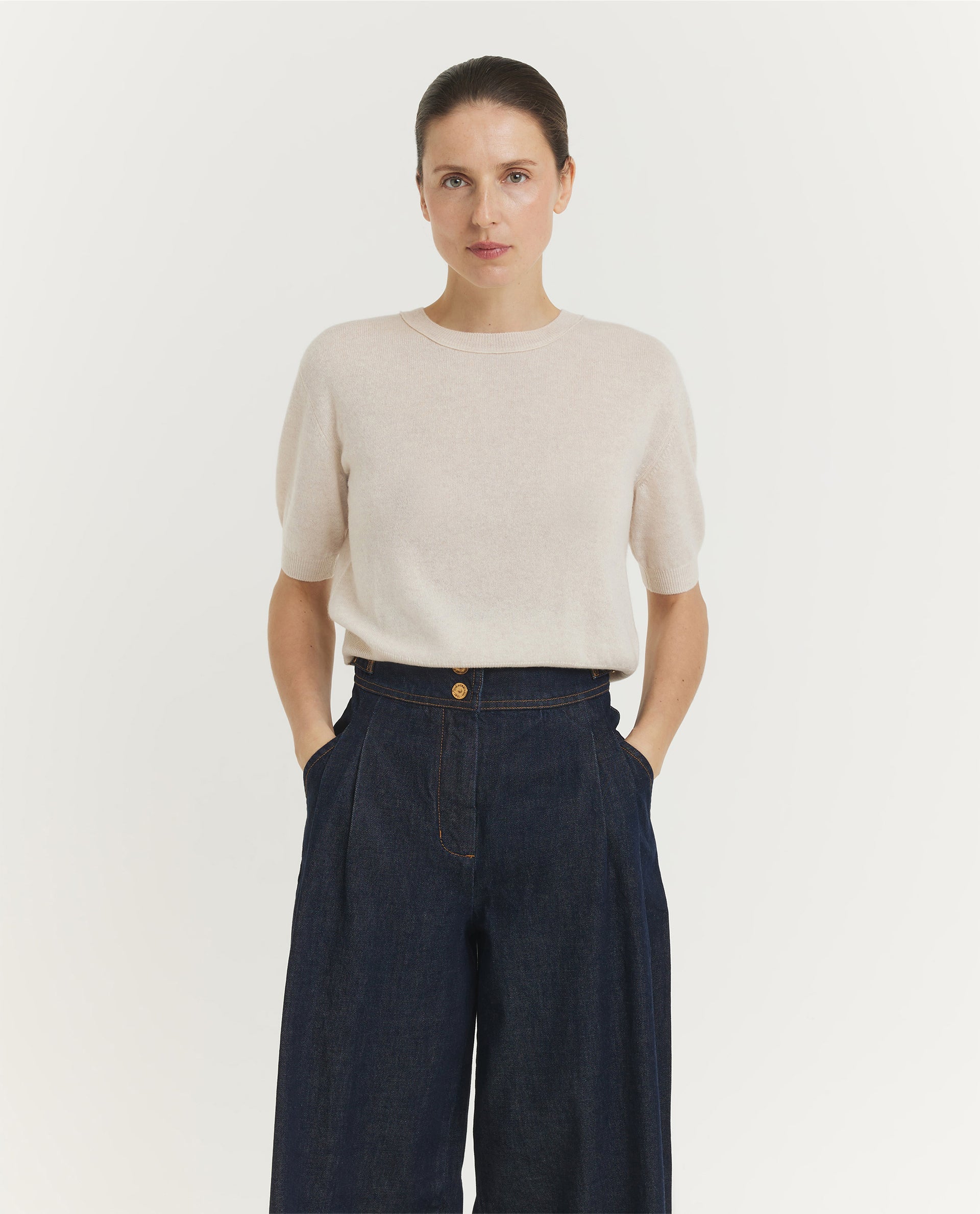 Cashmere Genevra T-Shirt - Ecru – Pauw